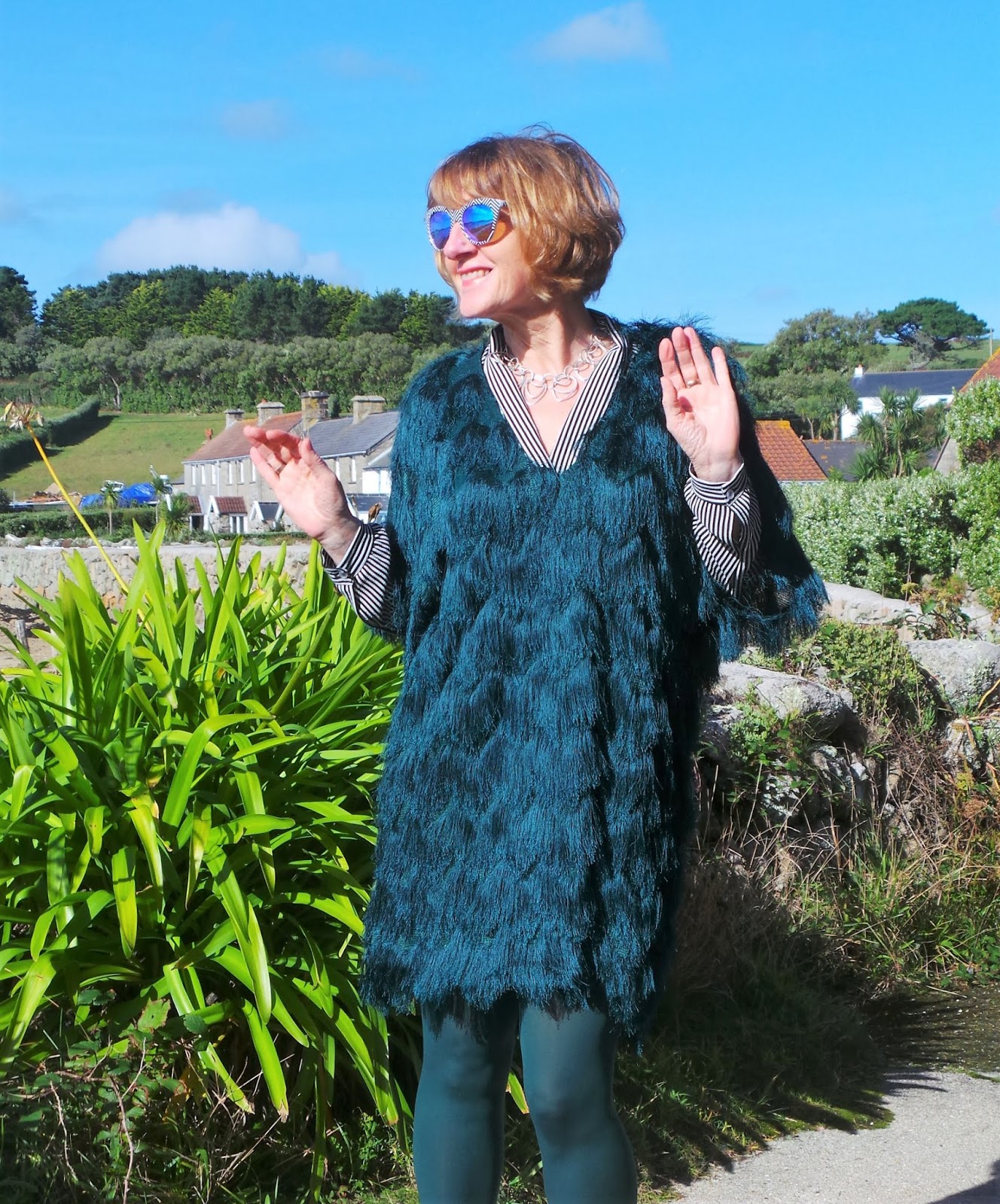 Fluffy, feathery dress | Anna's Island Style