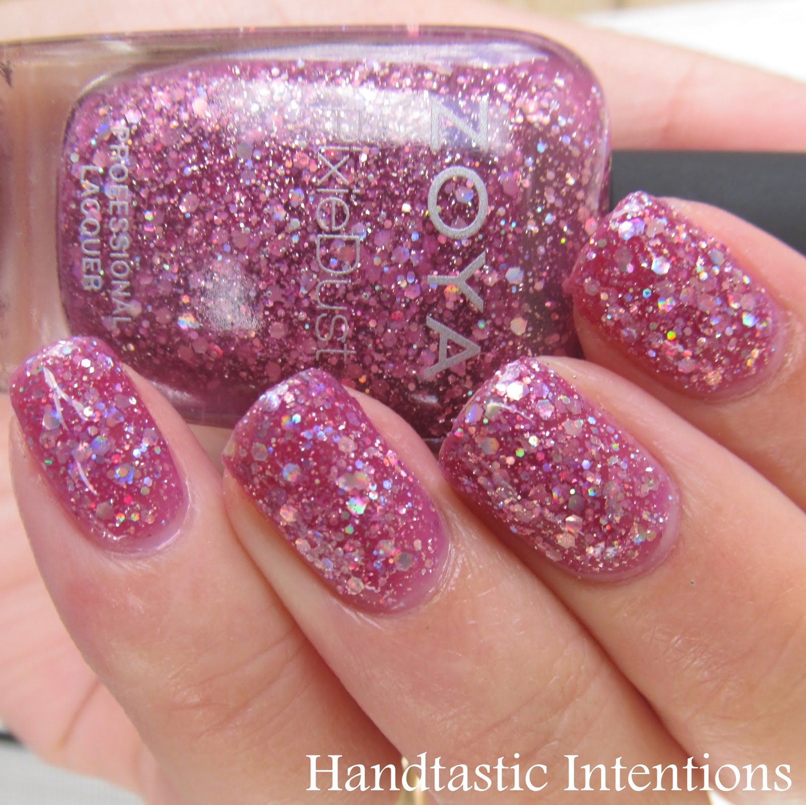 Handtastic Intentions: Swatch and Review of Zoya Magical Pixie Dust ...