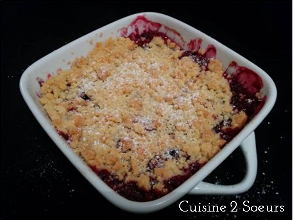 Cuisine 2 Soeurs: Crumble aux pommes et aux fruits rouges {Escapade en ...