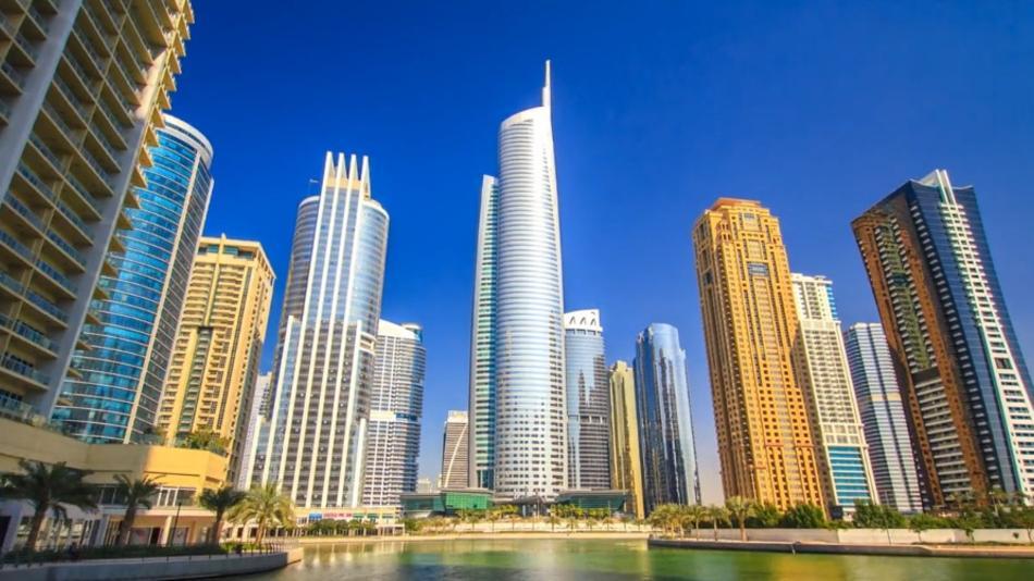 Zunka Bhakri......: Dubai Comes to Life in Mesmerizing Timelapse