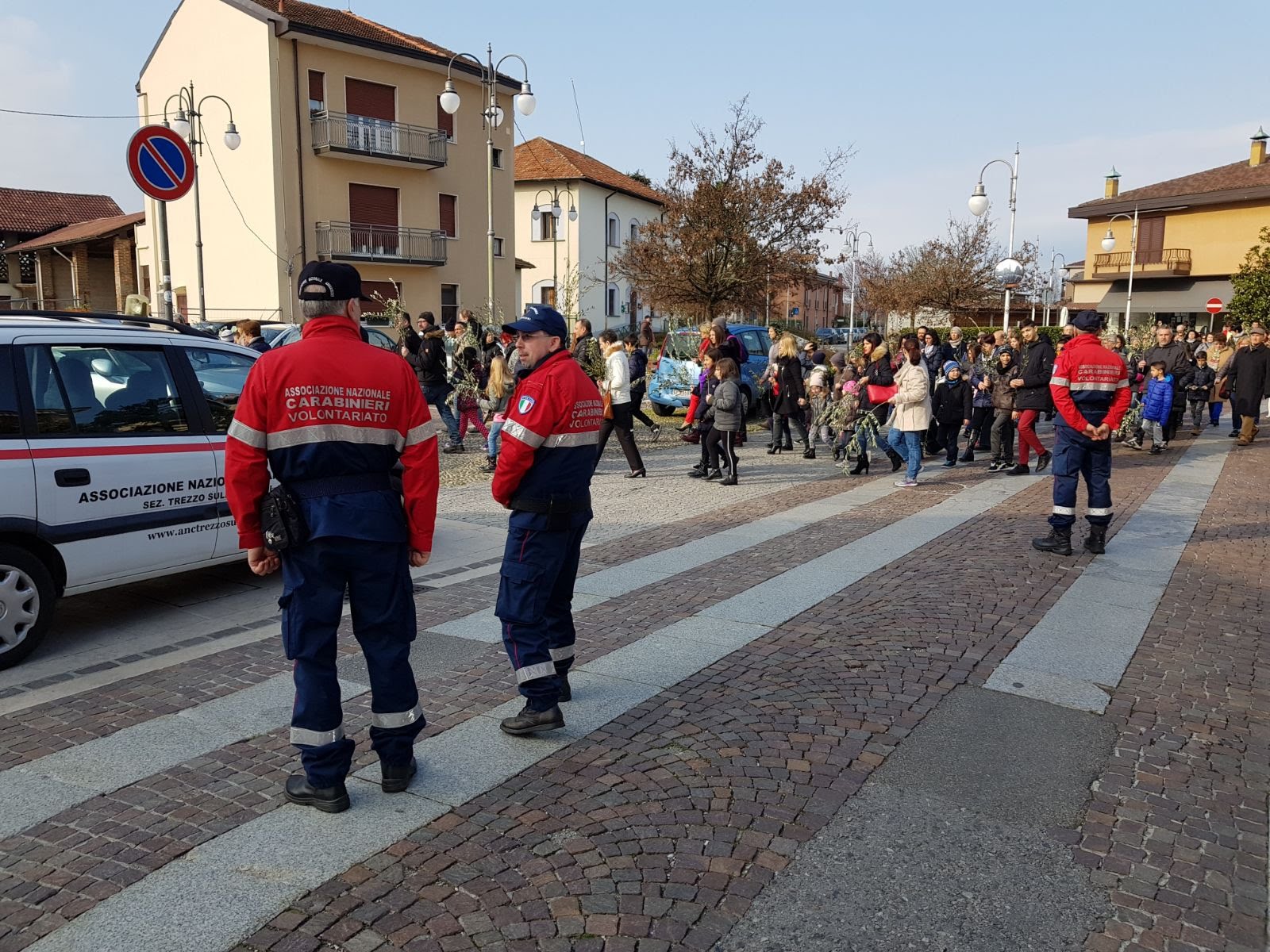 anctrezzosulladda: Comune di Roncello - Domenica delle Palme. Servizio ...