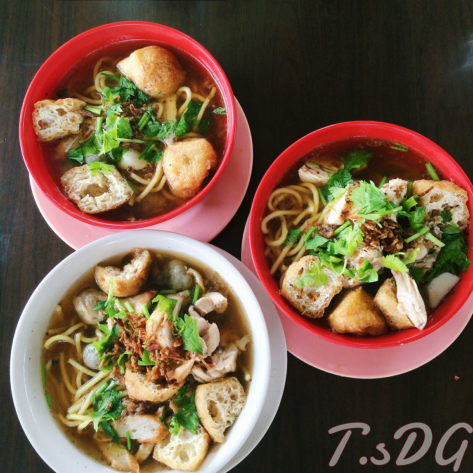 TAW's Delicious Guide: reviewing: MEE CALONG PANTAI BESERAH