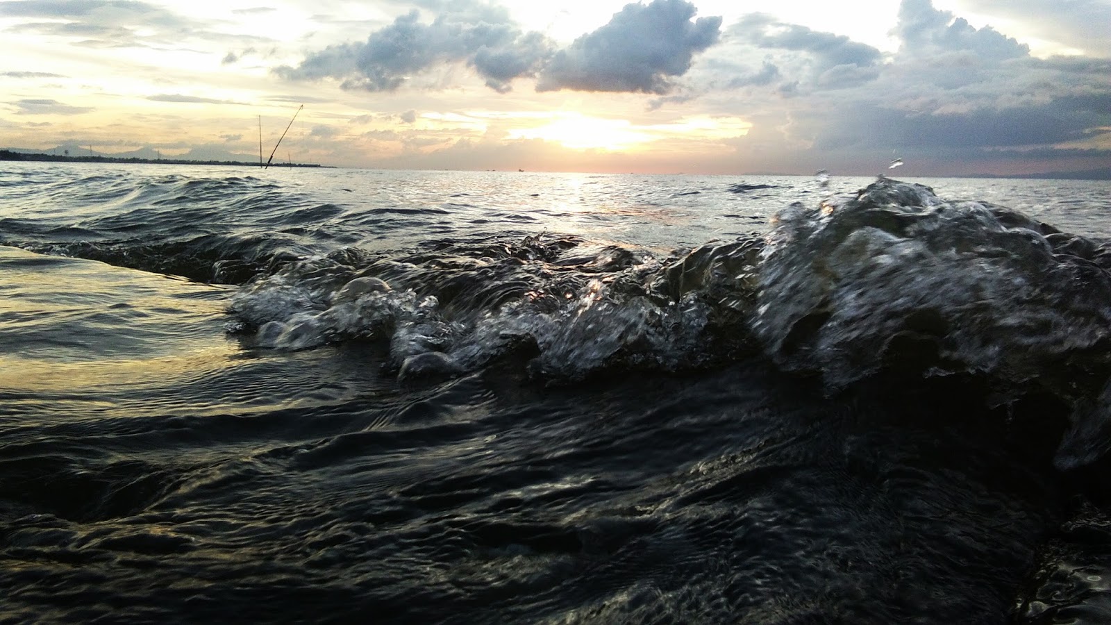 NOVELETA TOWN: Villamar Resort Noveleta