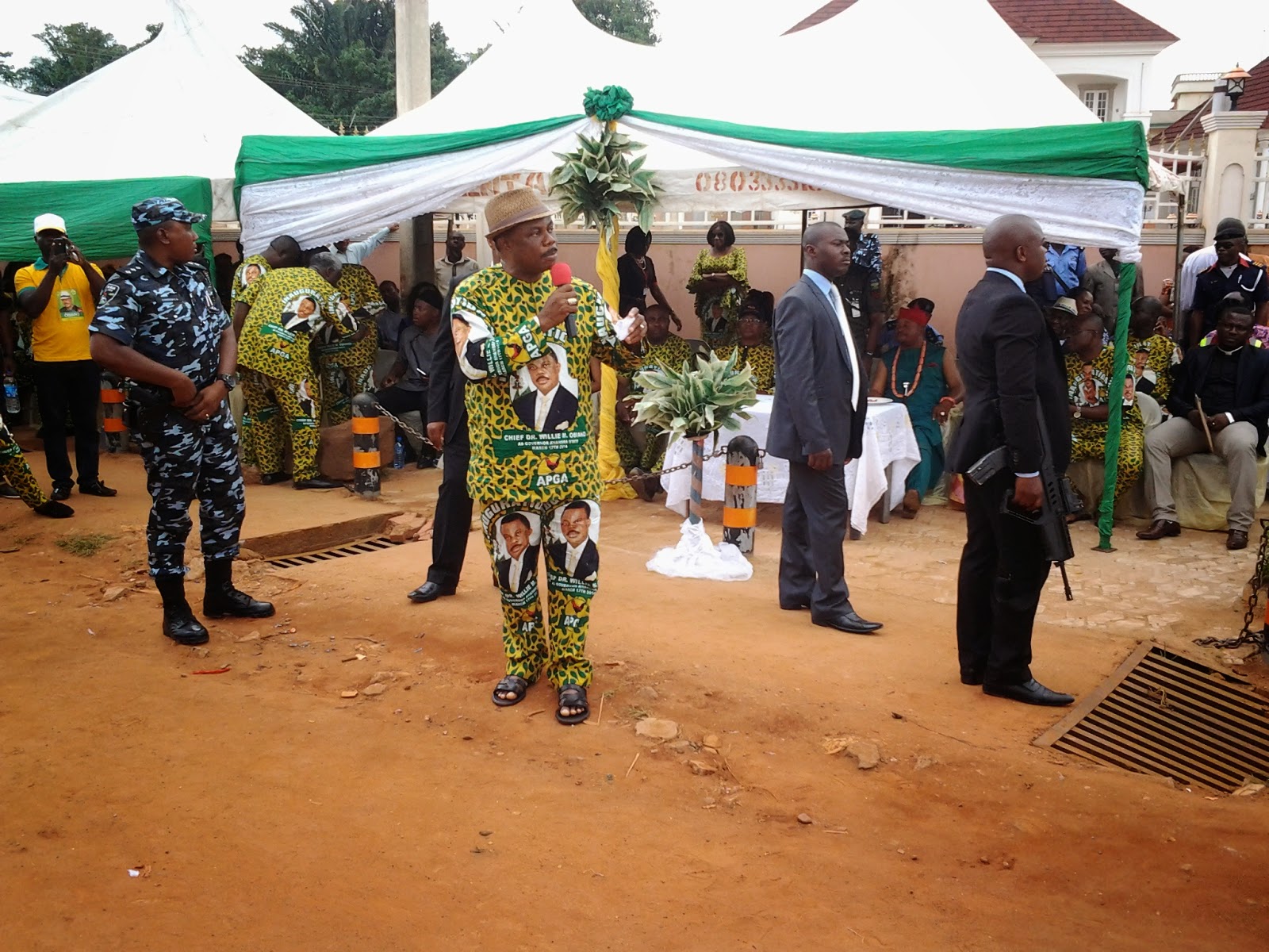 The Willie Obiano Blog: Pictures: Gov Obiano inspects the Umunya ...