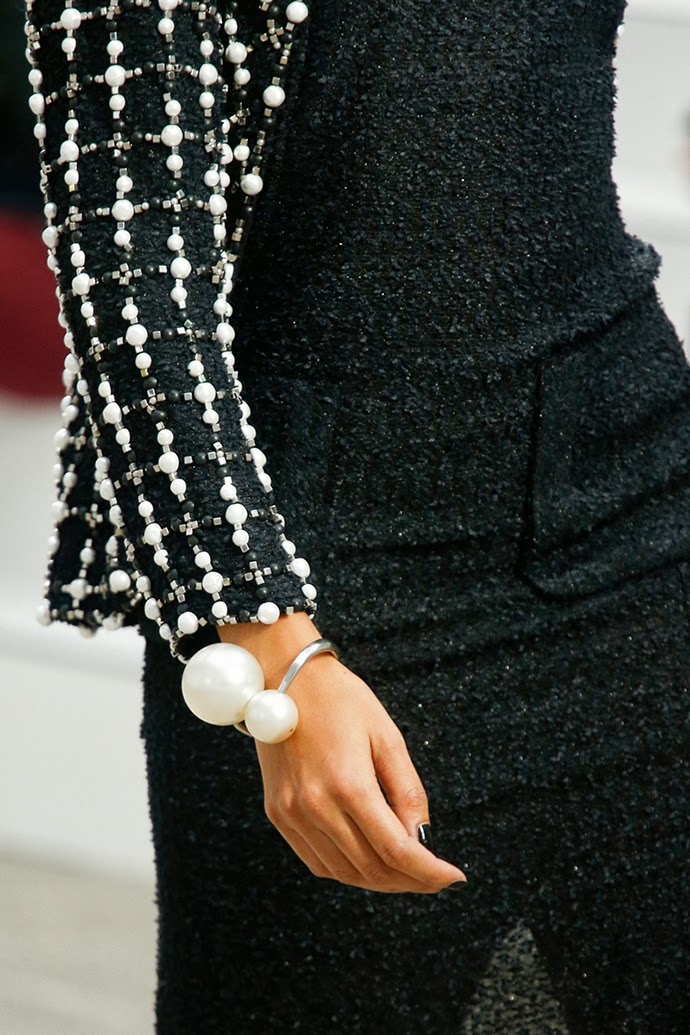 THE FUZZY CORNER: CHANEL - SPRING 2014 COLLECTION