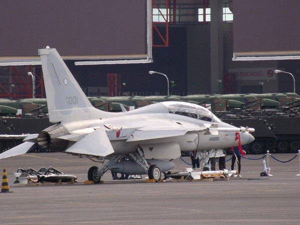 Asian Defence News: Pics of the new Philippine Air Force FA-50PH with ...