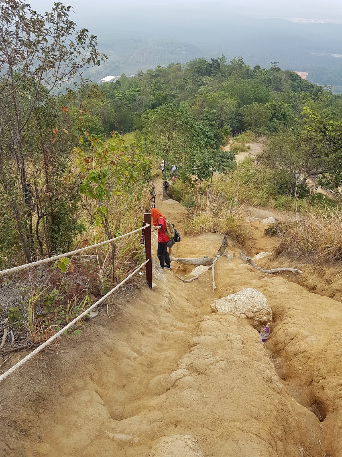 WANDERLUST DJ: Menawan Puncak Bukit Broga!