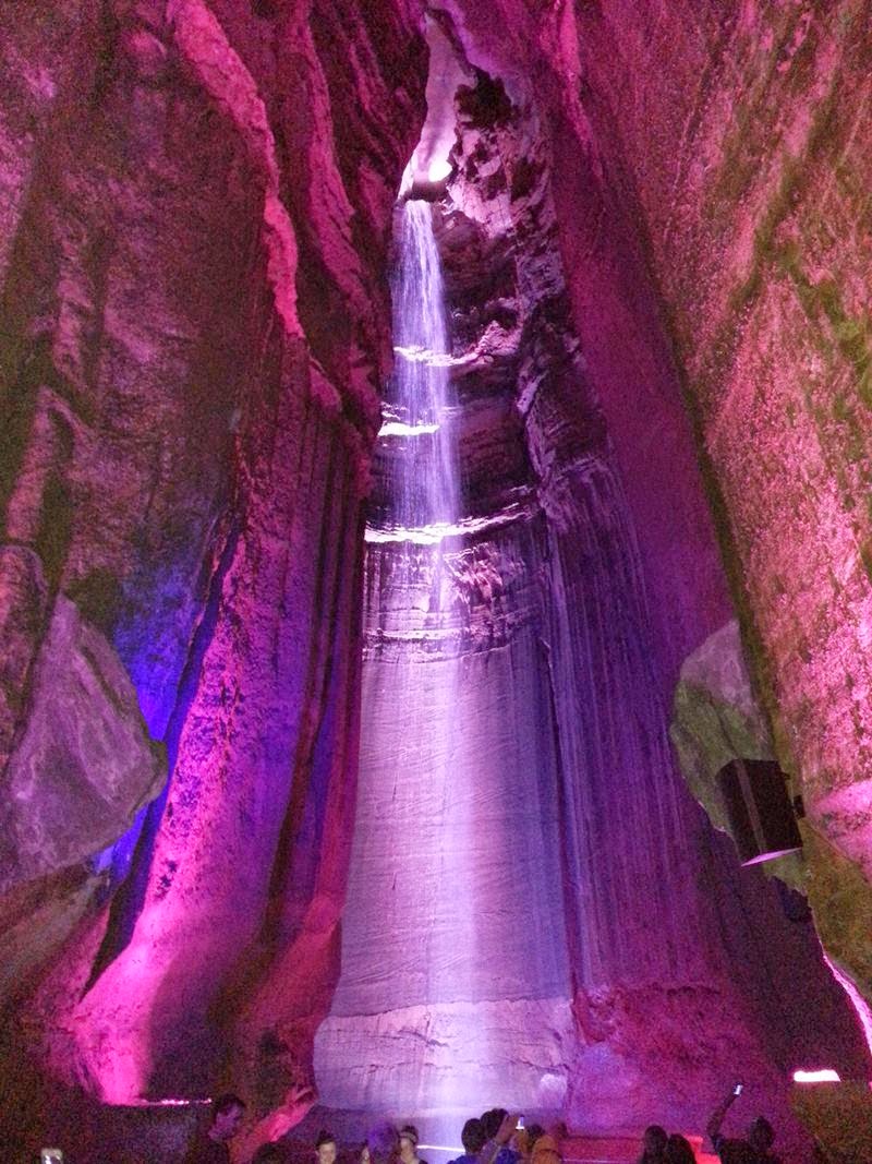 Ritebook: Ruby Falls, The underground waterfall of United States