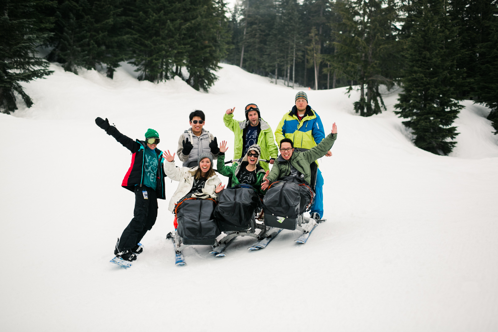 Great Adventure Club: Snow Limo Tours at Grouse Mountain!