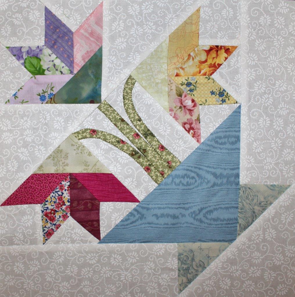Sarah Lynn's Quilting: Another 7 Carolina Lily Blocks