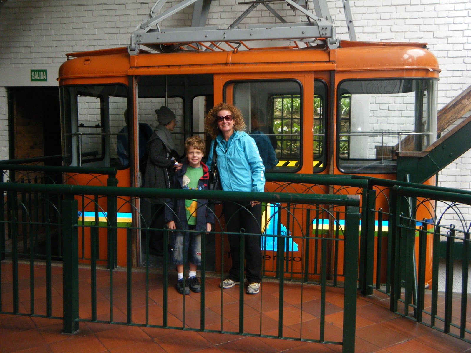Teleferico Monserrate Bogota, Colombia - Exploramum & Explorason