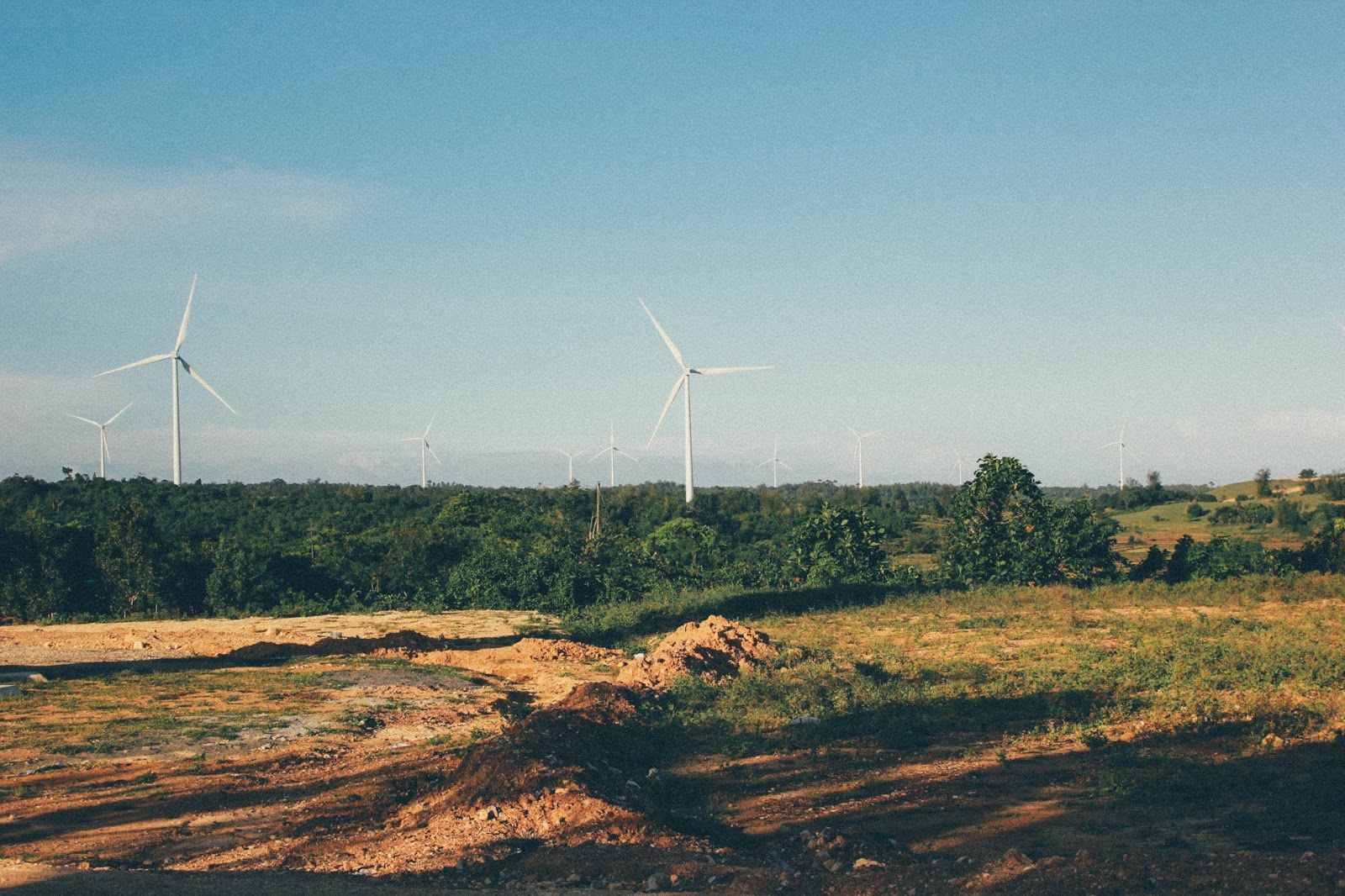 Eat.Sail.Love: Guimaras Windmills: Trending Spot for Roadtrips