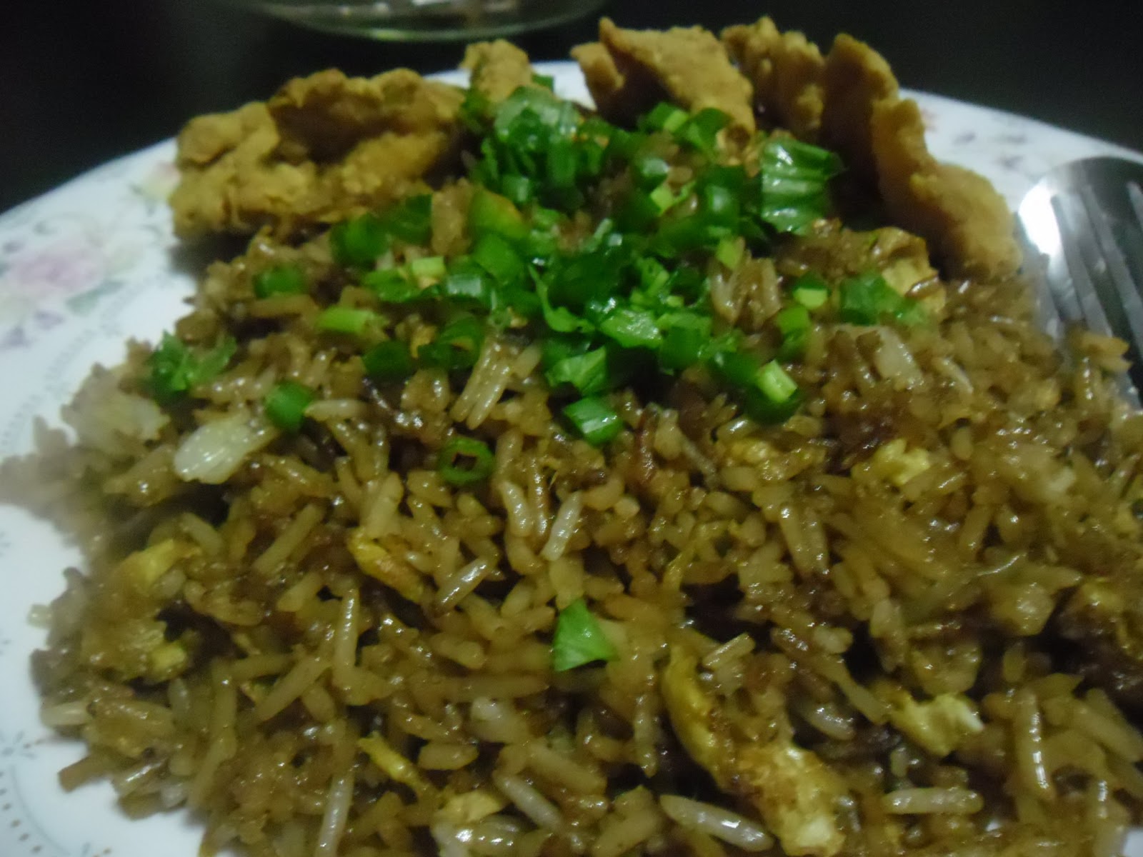 namakucella: NASI GORENG KICAP & AYAM CRISPY