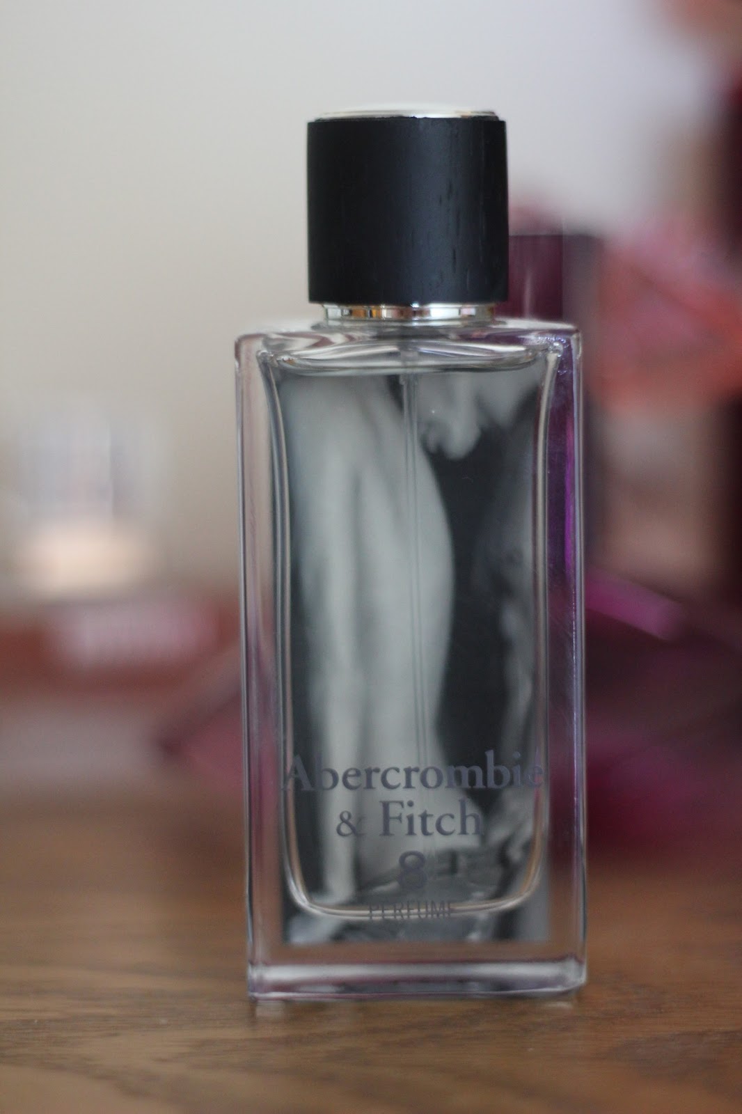 Stilettos: Review: Abercrombie 8 Perfume
