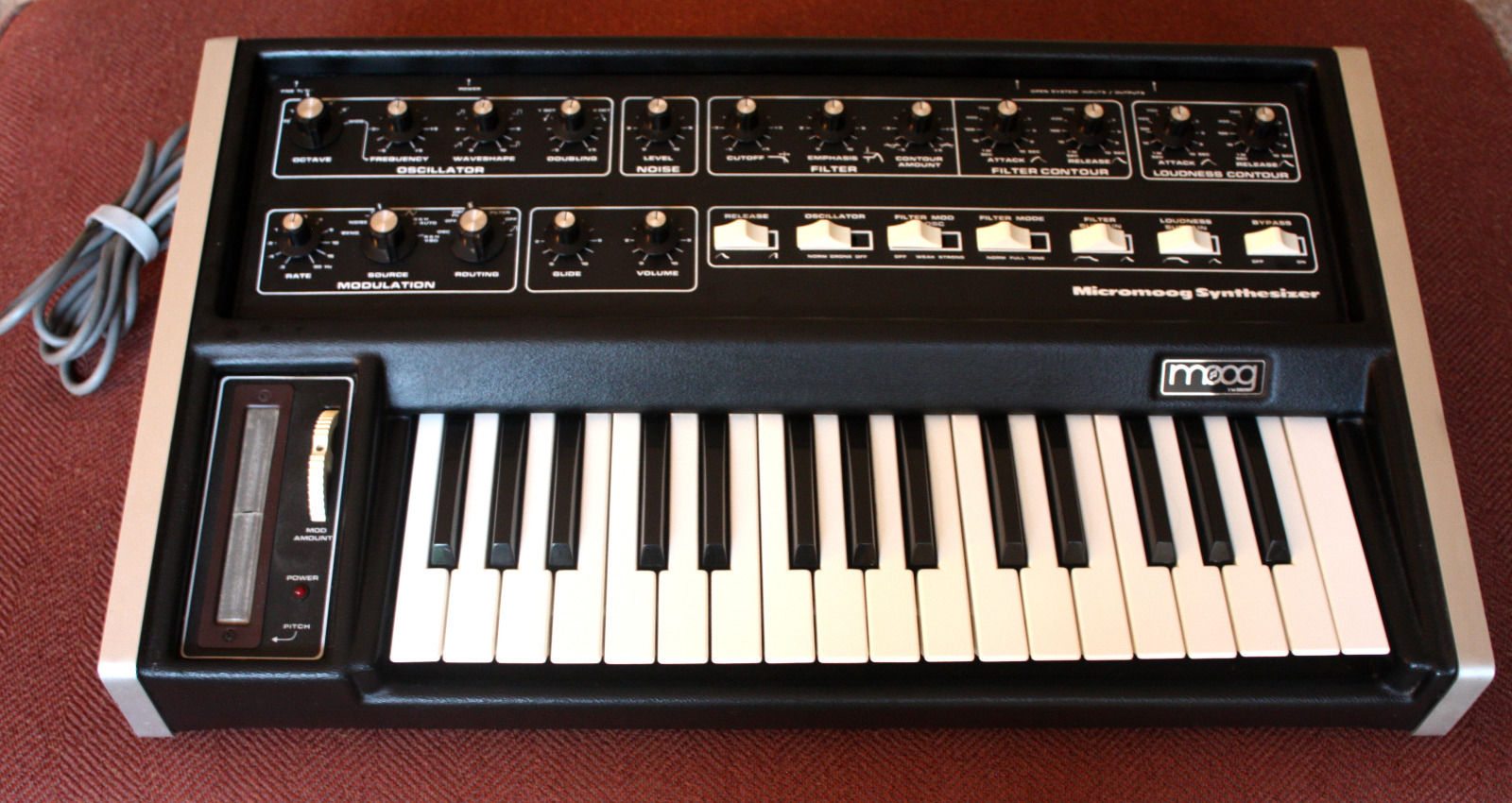 MATRIXSYNTH: Vintage Moog Micromoog Synthesizer Model 2090 SN 3897