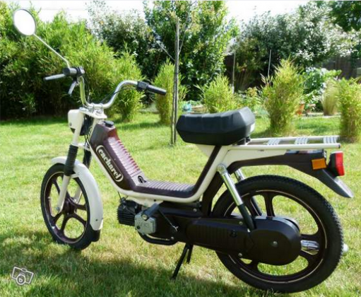 Home Alone with Mopeds.: My "This Ole" Motobecane M11 Post. PIC HEAVY!