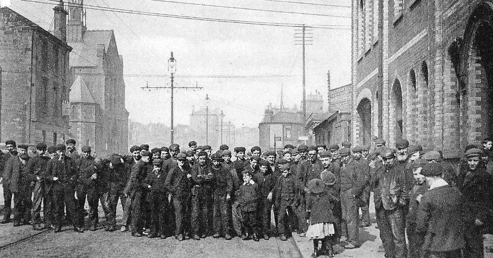 Tour Scotland: Old Photograph Factory Workers St. Rollox Springburn ...