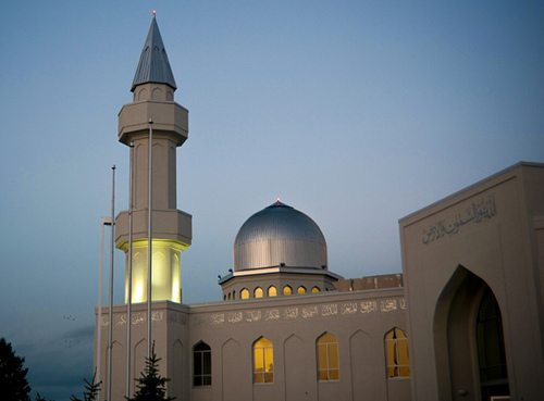 Welcome to the Islamic Holly Places: Baitun Nur (Calgary) Canada