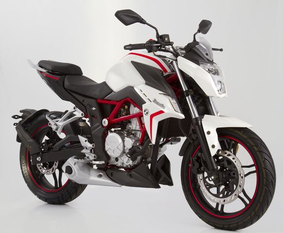 Zanella presenta la RZ3 en el Salón del Automóvil de Buenos Aires 2017 ...