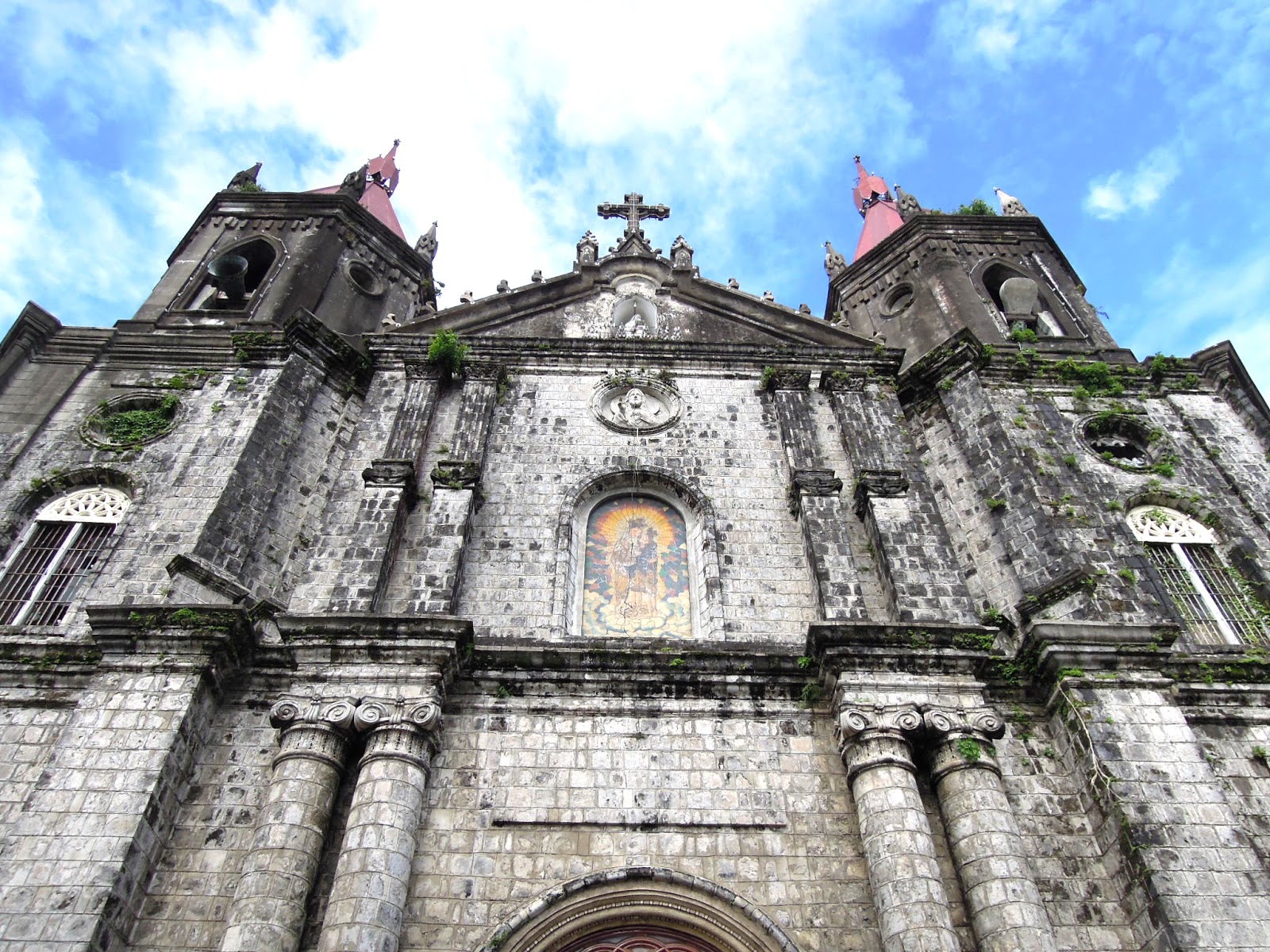 Exploring Iloilo for 2D/1N - The home of Dinagyang Festival - Budget ...