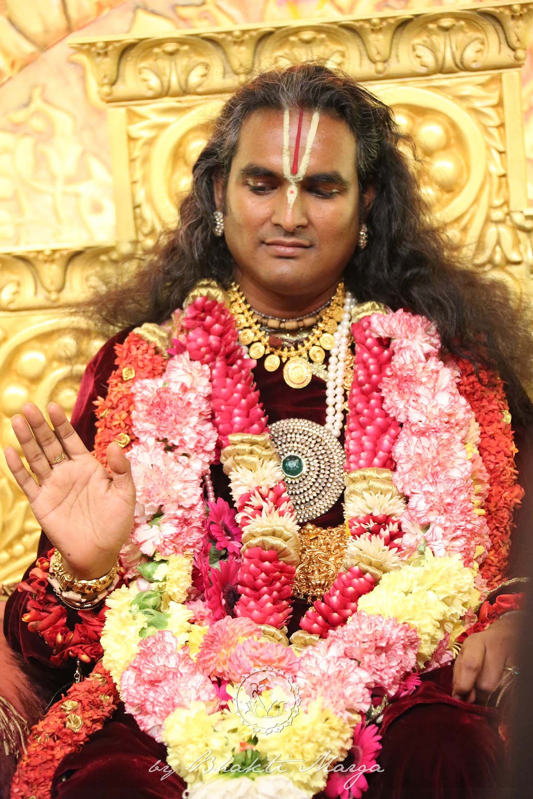 Swami Vishwananda