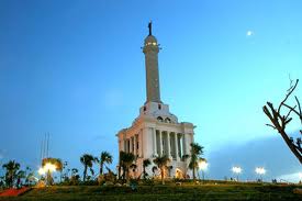 Lo mejor de lo nuestro!: Monumentos Dominicanos