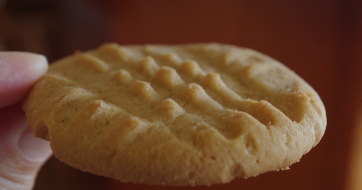 Mennonite Girls Can Cook: Peanut Butter WOW Cookies