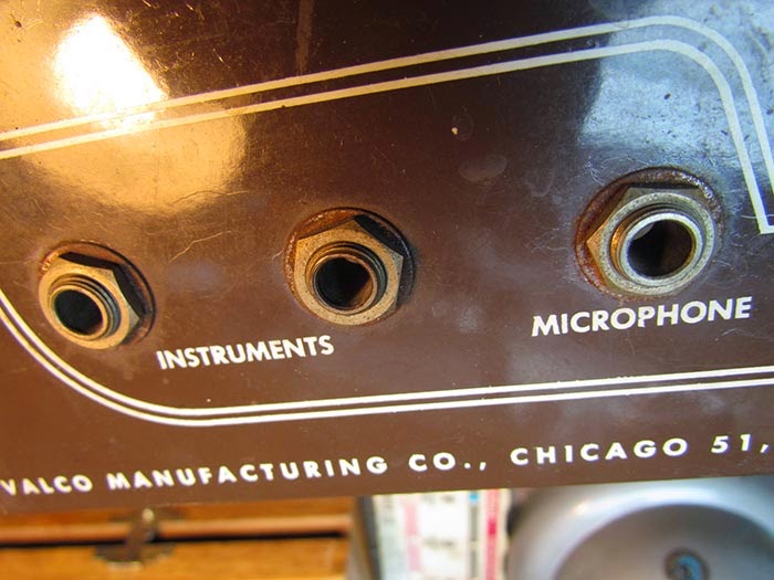 Supro/Valco Spectator Amp - Preamp Mods Crawls Backward (When Alarmed)