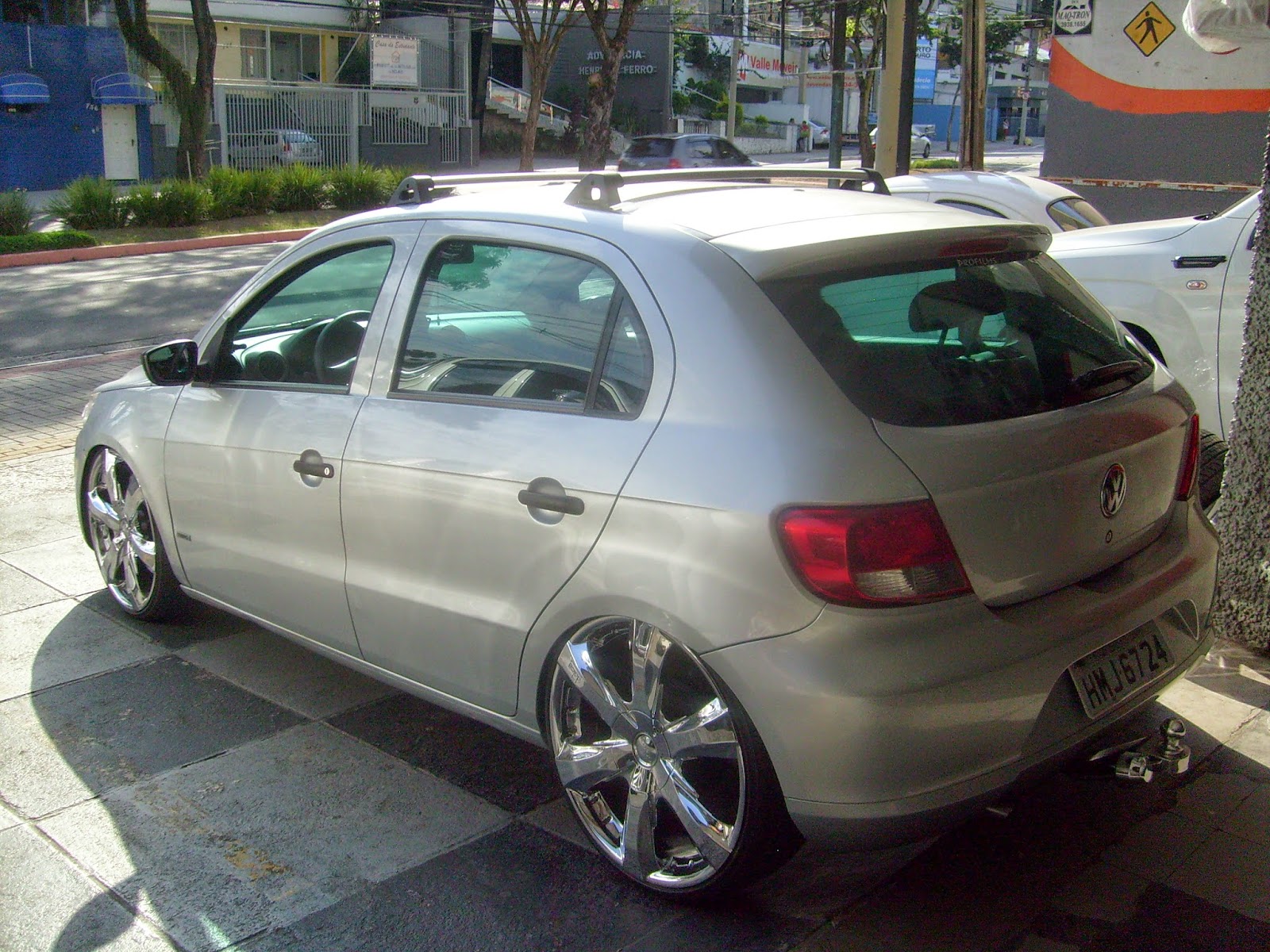 lc3 pneus e rodas: GOL G5 ARO 20