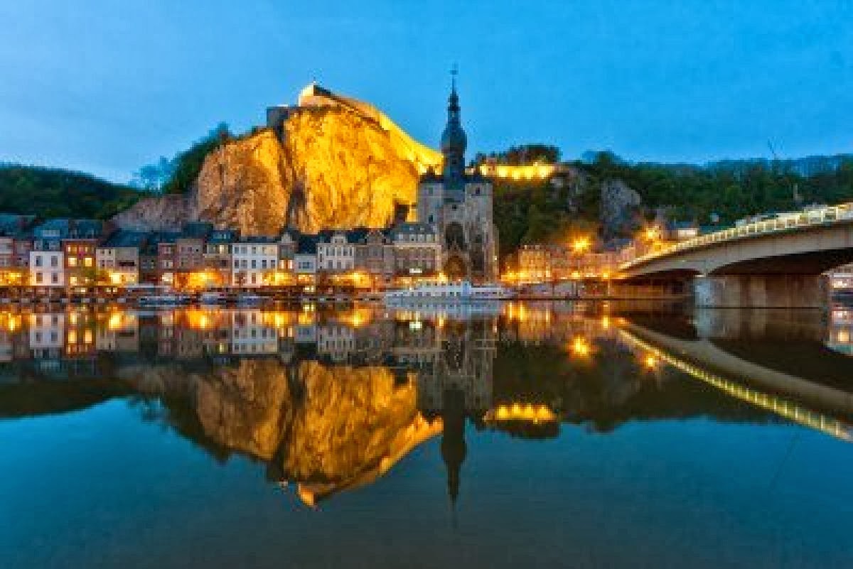 PhotoCosmos: Dinant Belgium