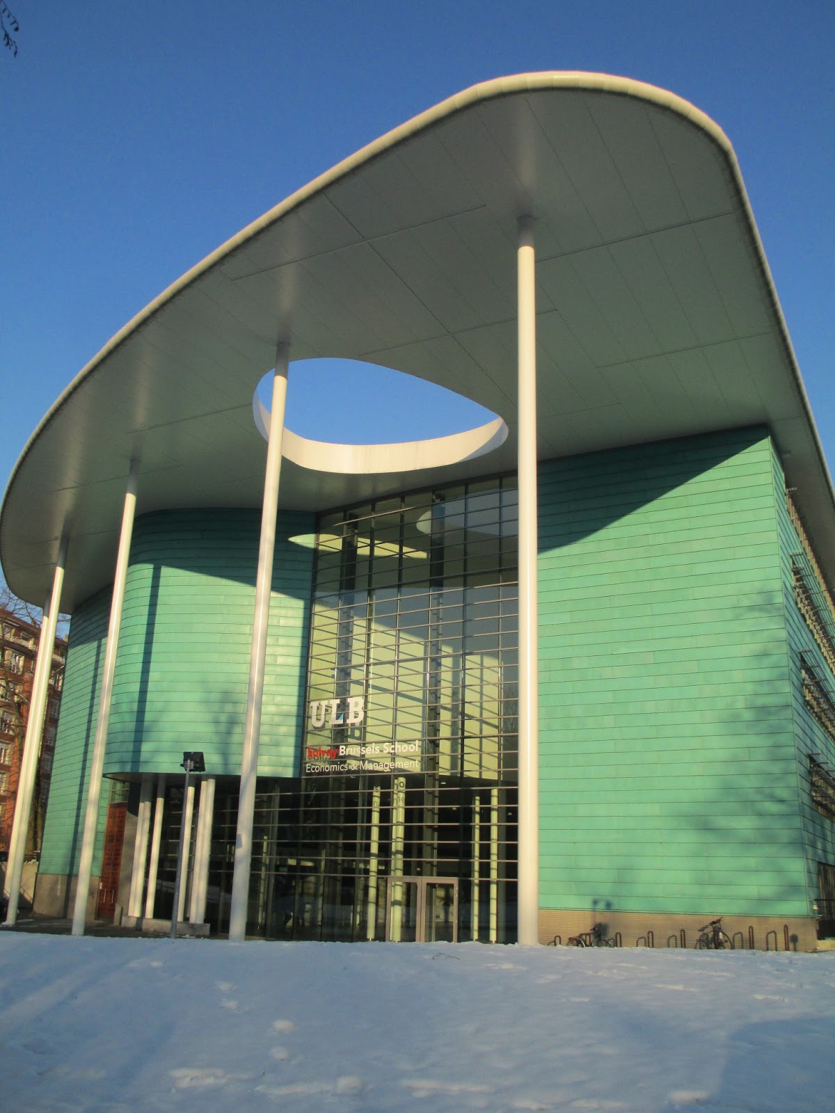 Marie et ses folies!: Promenade vers l'ULB: Université libre de Bruxelles