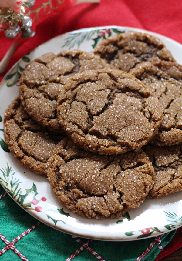 Sparkling Chewy Molasses Cookies