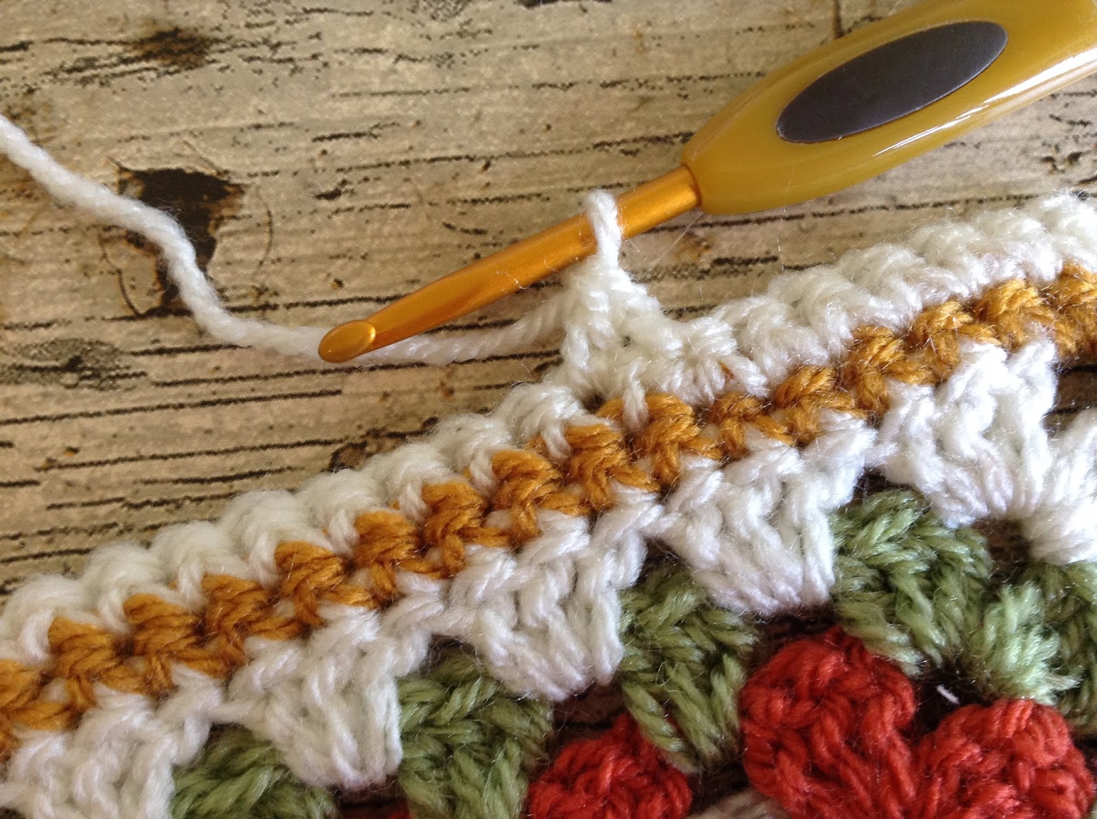 Lullaby Lodge: Cute Bobble Edging - Crochet Tutorial