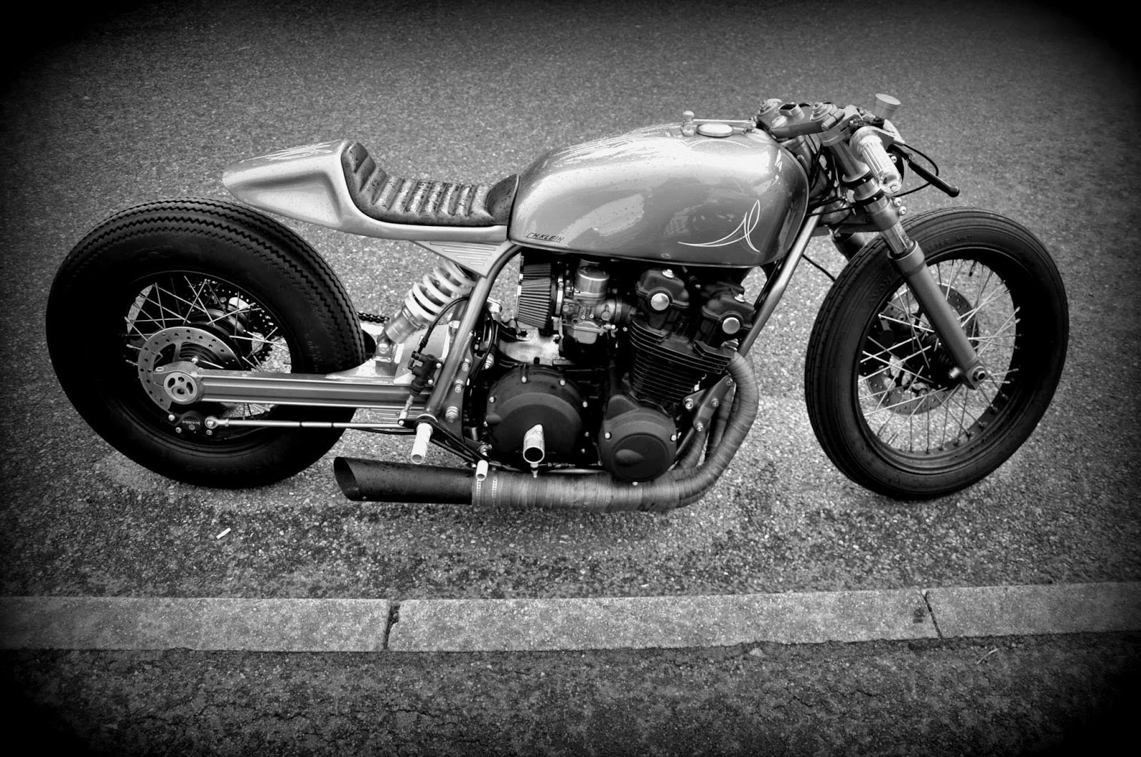 Low Cafe - RocketGarage - Cafe Racer Magazine
