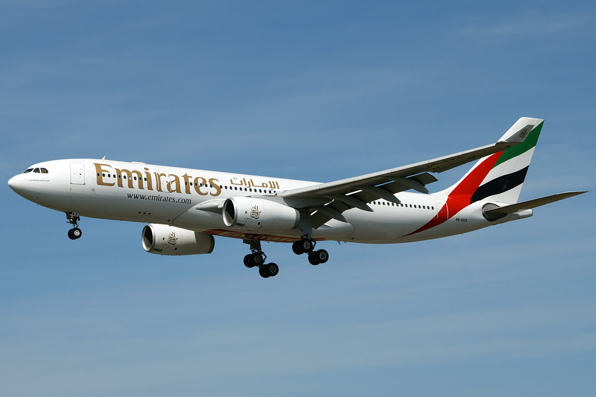 Spotter-Reports: Emirates A332 A6-EKS - Kopenhagen-Kastrup Report