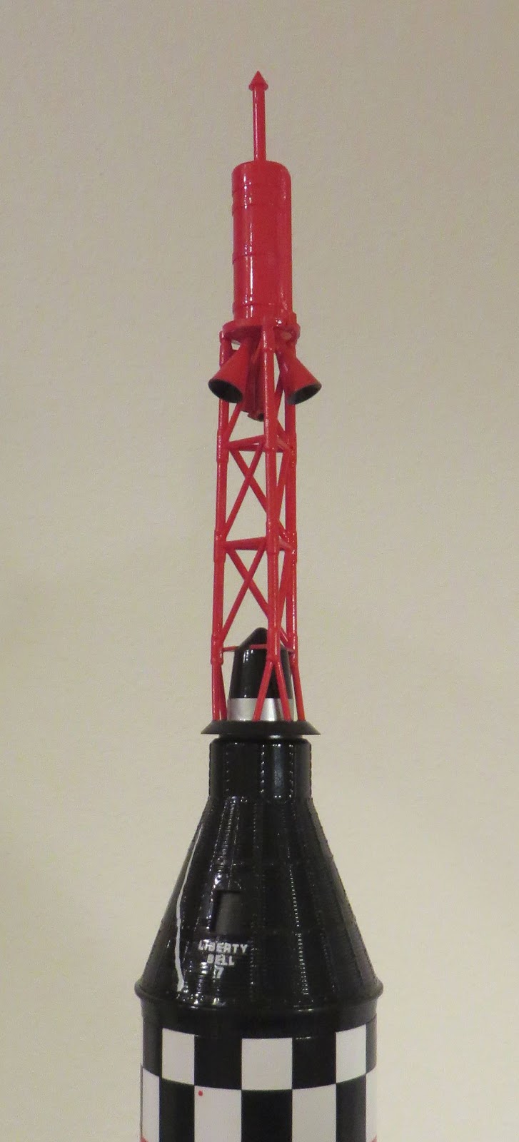 Model Rocket Building: Estes (Centuri) Mercury Redstone Tower Complaints