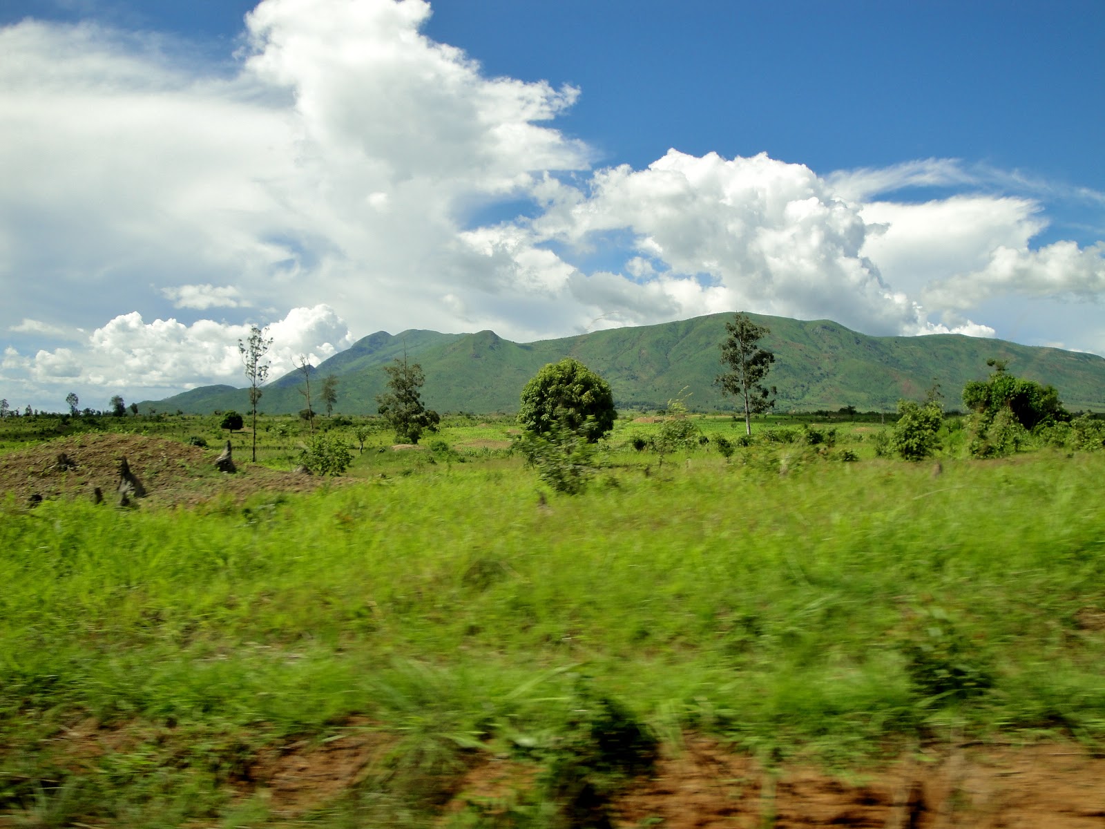 Lobito - Benguela - Angola: ==> *** Município da Ganda