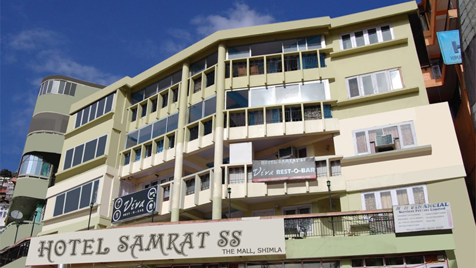 Hotel Samrat SS / Viva Restaurant & Bar