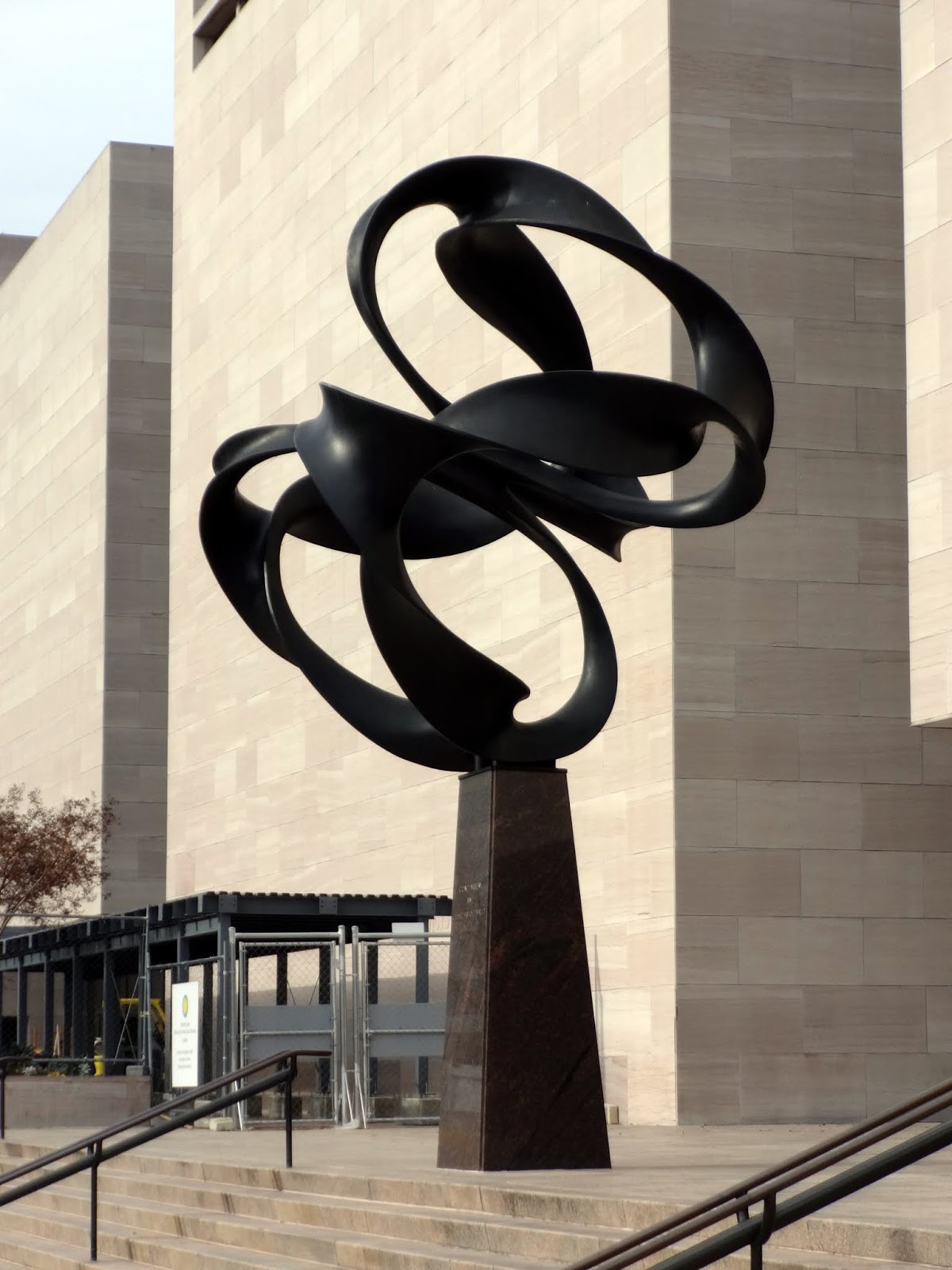 The Mathematical Tourist: DC Math Trek