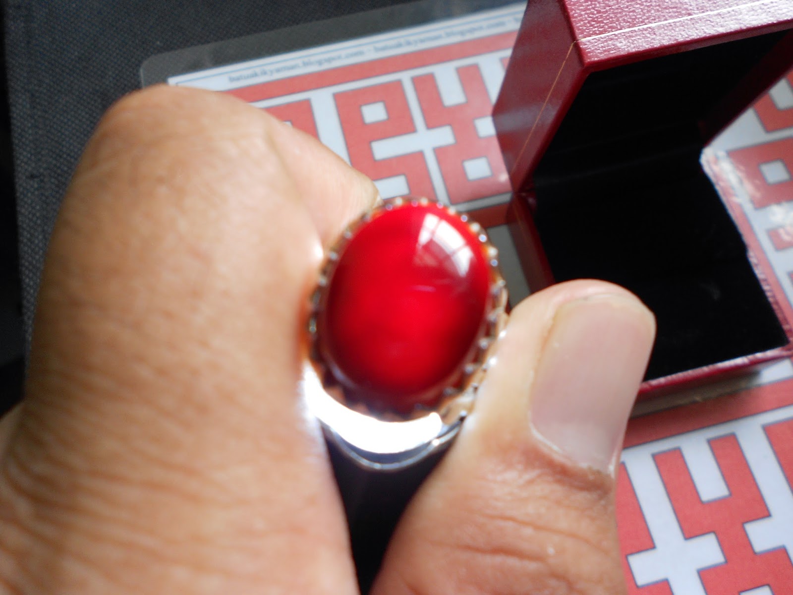 Keindahan Akik Yaman: Cincin Akik Yaman Hitam Final Color Red Blood ...