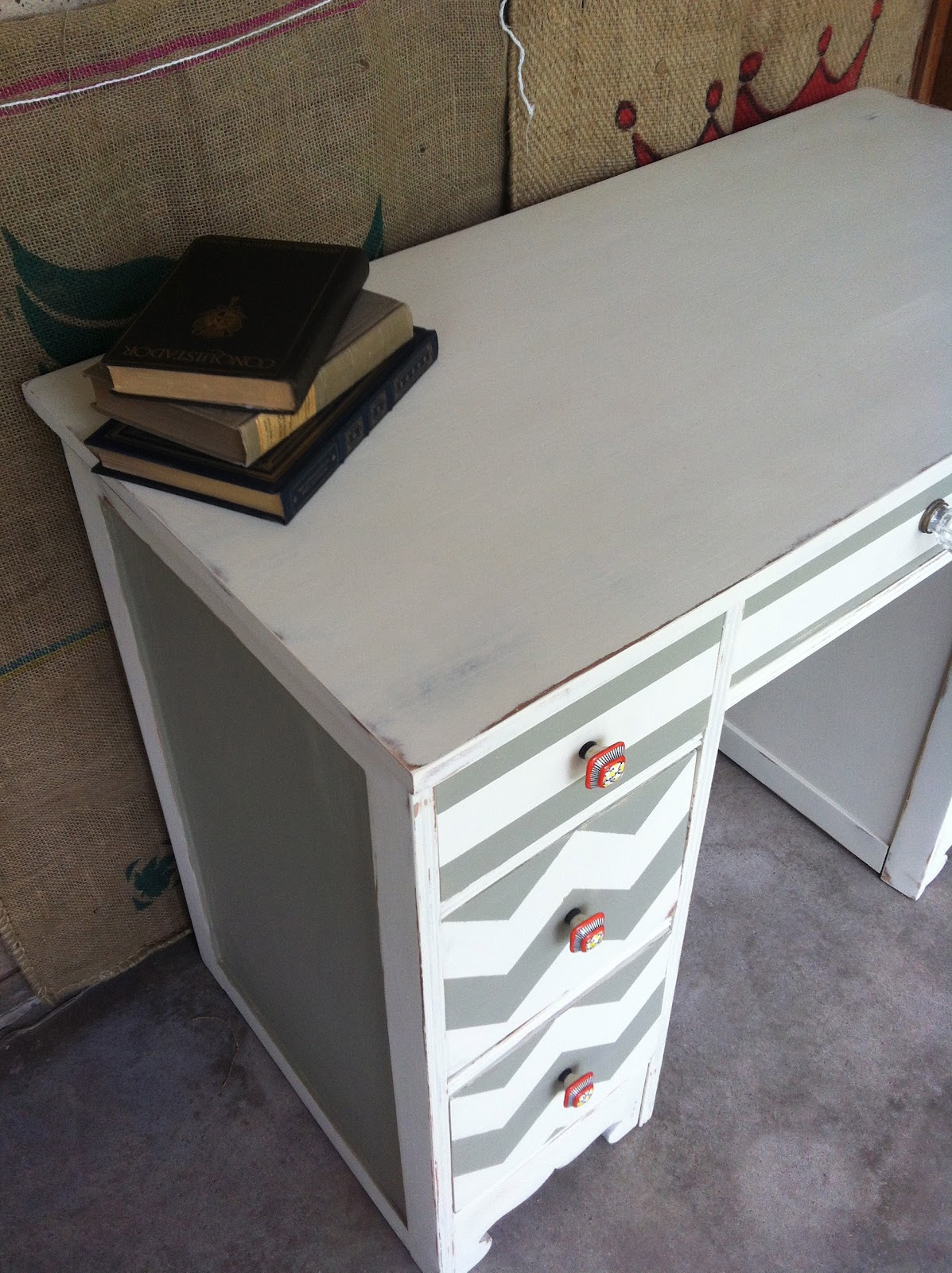 SimplyCozyRestoration: Shabby Chevron Desk