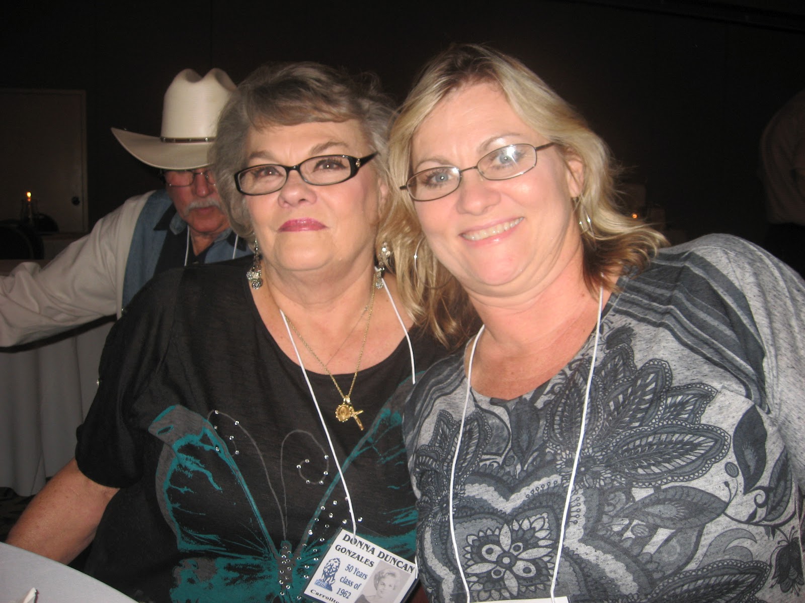 Carrollton 1962: Donna Duncan and daughter Below: Jerry Wayne Thompson