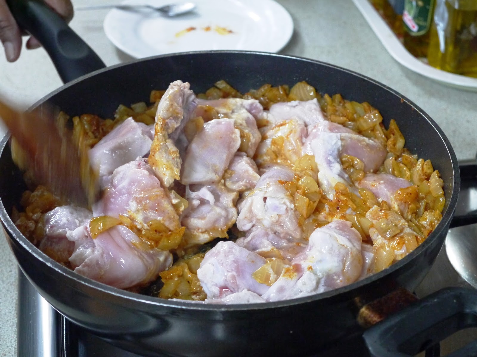 This Muslim Girl Bakes: Chicken Madras.