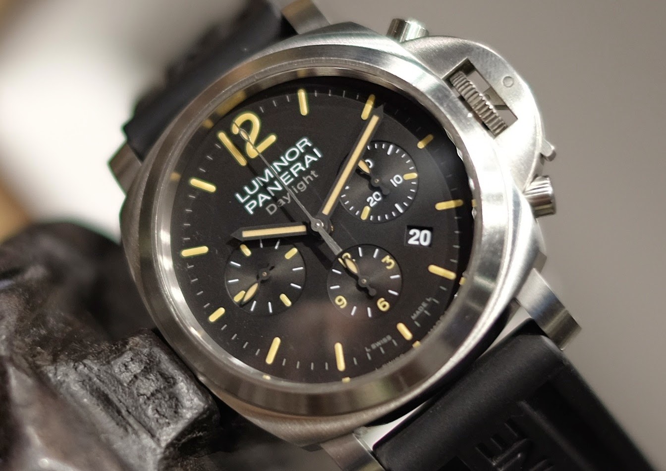. H o b i J a m . : (SOLD) Panerai Pam356 Daylight Chronograph 'M'