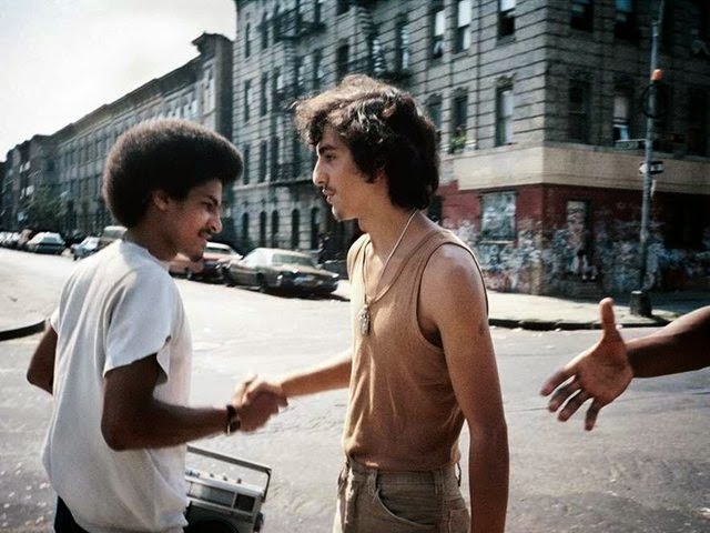 OLTRE IL MURO: ARTE e FOTOGRAFIA: MERYL MEISLER | PHOTOGRAPHER