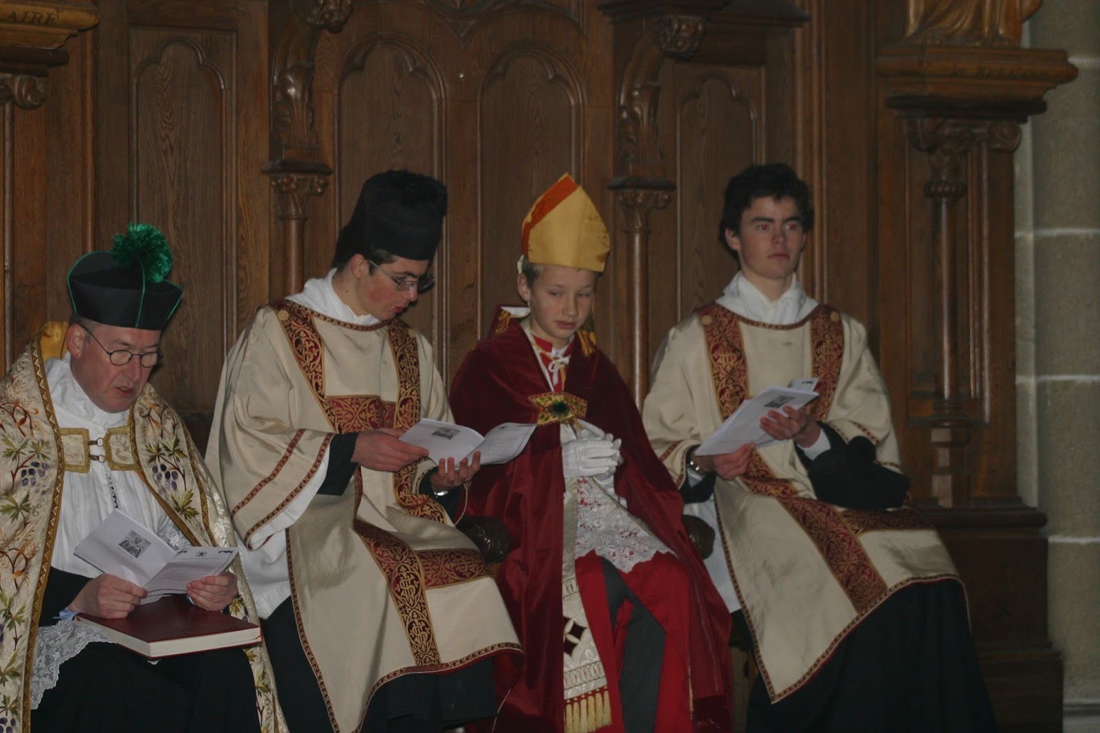 A Boy-Bishop for St Nicholas’ Day | Catholic News Live