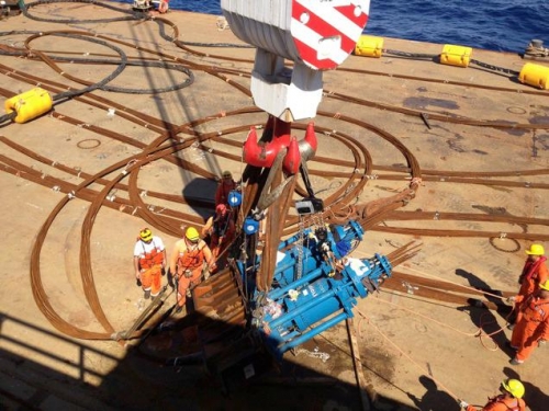 Disaster-wise: Strand Jacks, Pulling for You