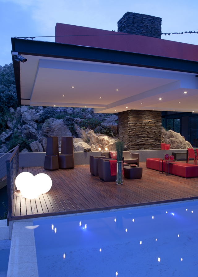 Mansions: Dream Home Called Lam House by Nico van der Meulen Architects ...