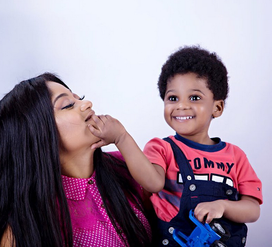 Gossip, Latest Gist/ Organic Skincare Blog : Miracle: Yomi Black's Wife ...