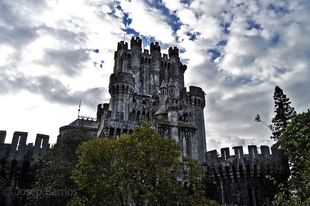 Guía de monumentos de un trotamundos stopover: castillo de Butrón